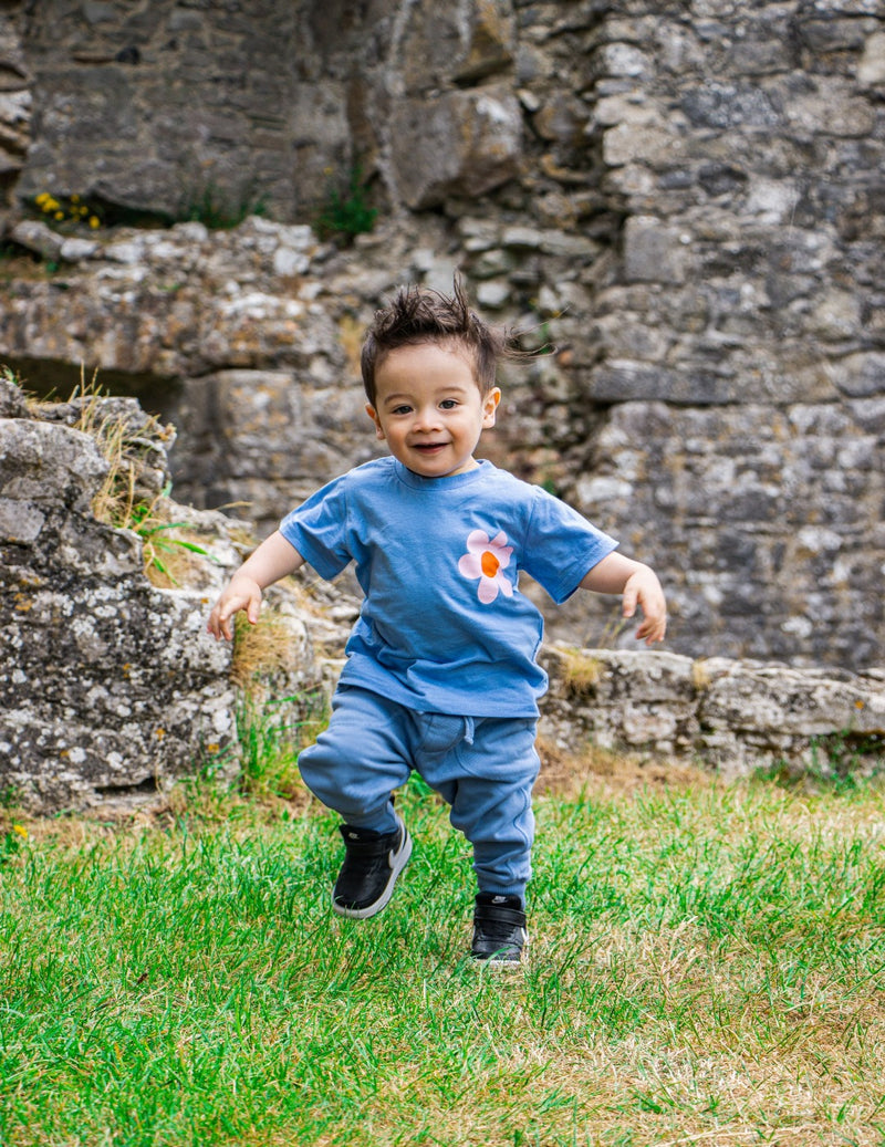 Fresh Kids – Fresh Cuts Clothing